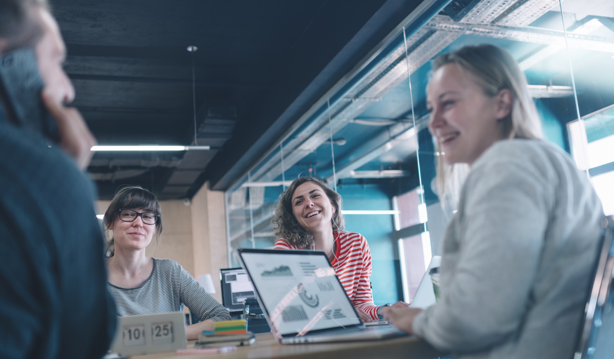 Careers in corporate, marketing, creative, tech, finance and more ...